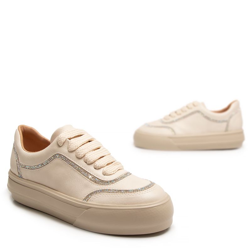 Tênis Off White Strass