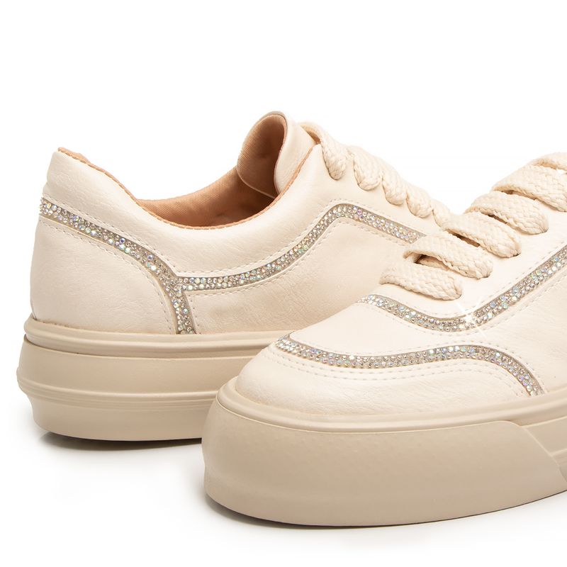 Tênis Off White Strass