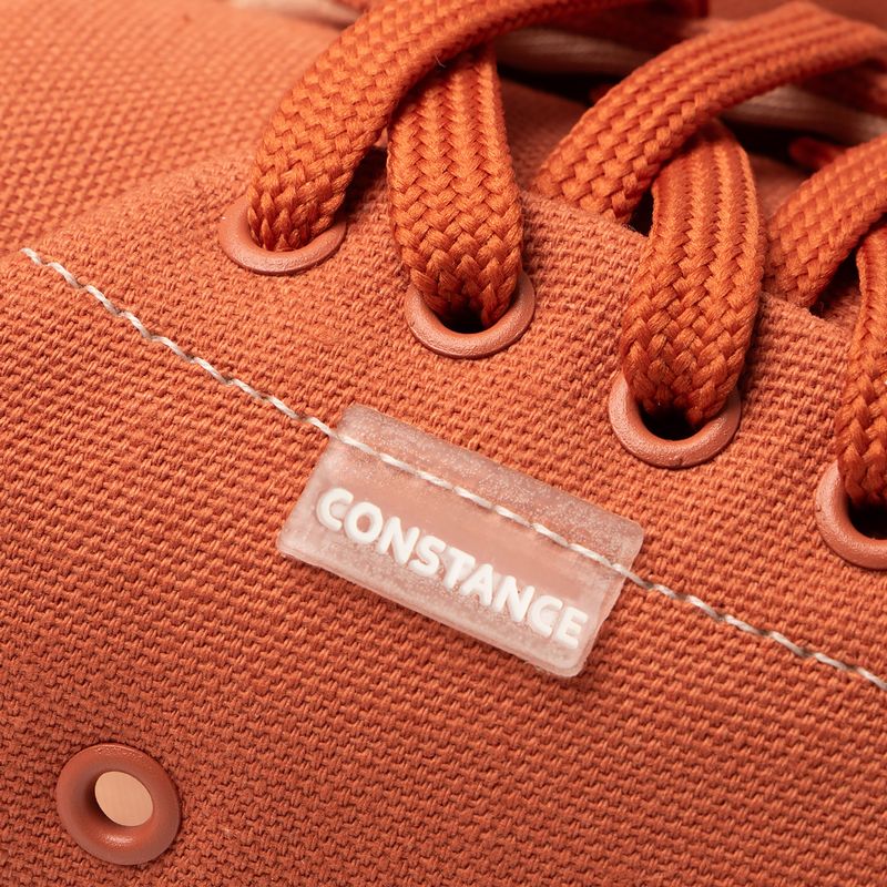 Tênis Laranja Comfort Detalhe Ilhós